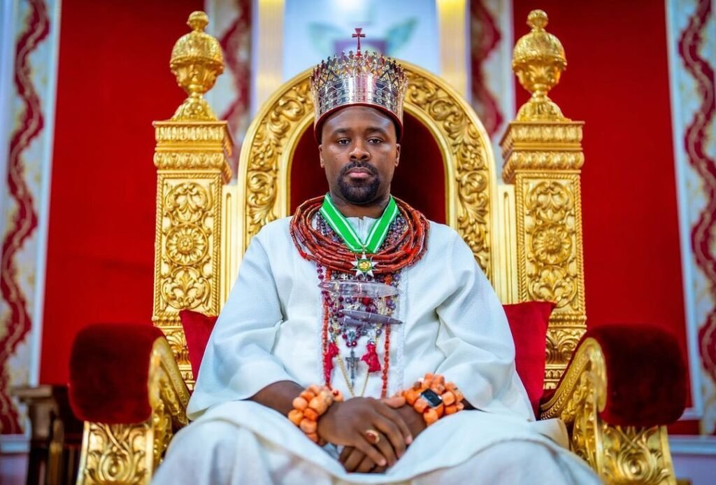 Fresh Twist, Plots In Warri Kingdom: As Chief Ayiri Presents